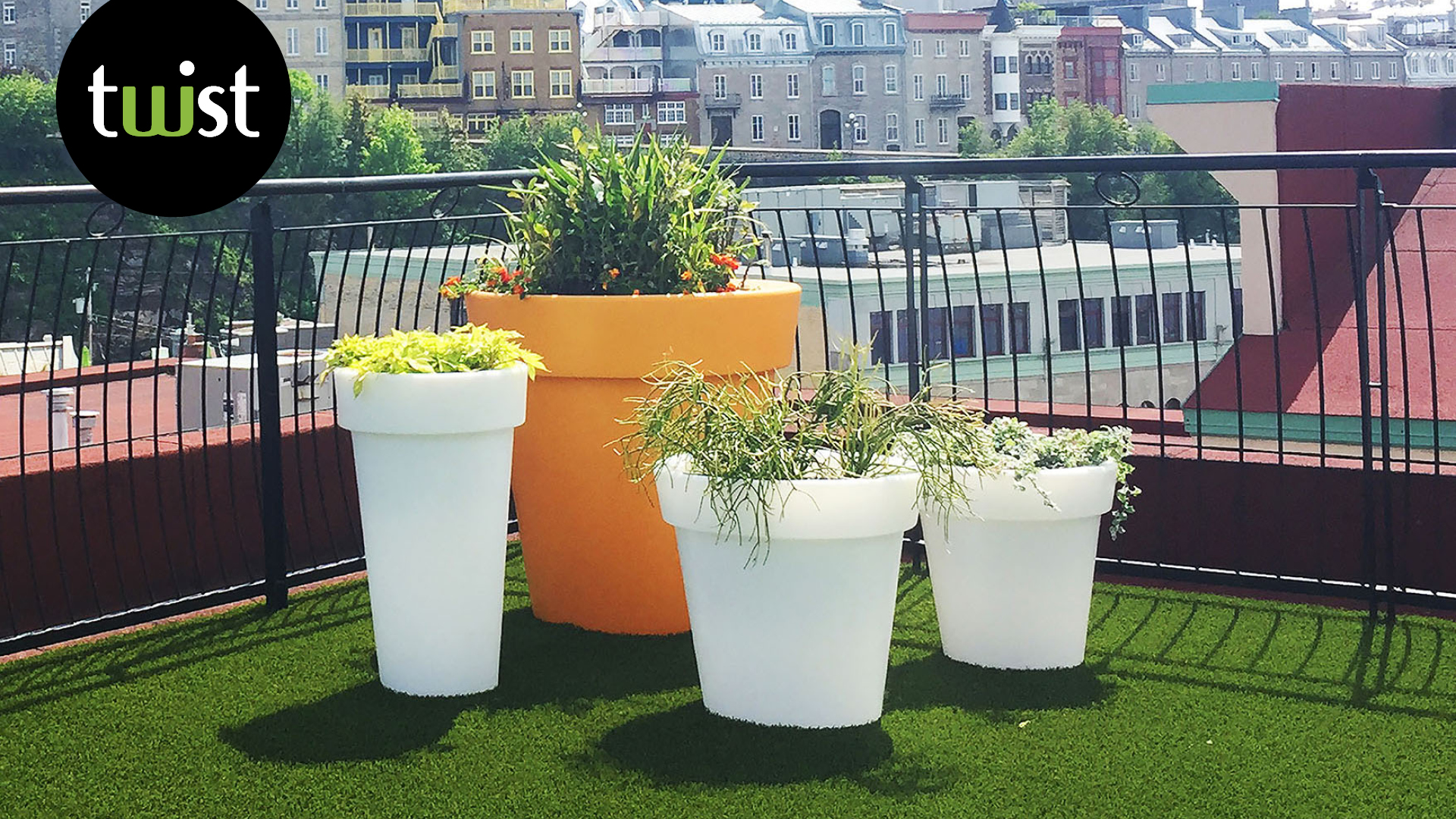 Twist | Pots et jardinères | Tera